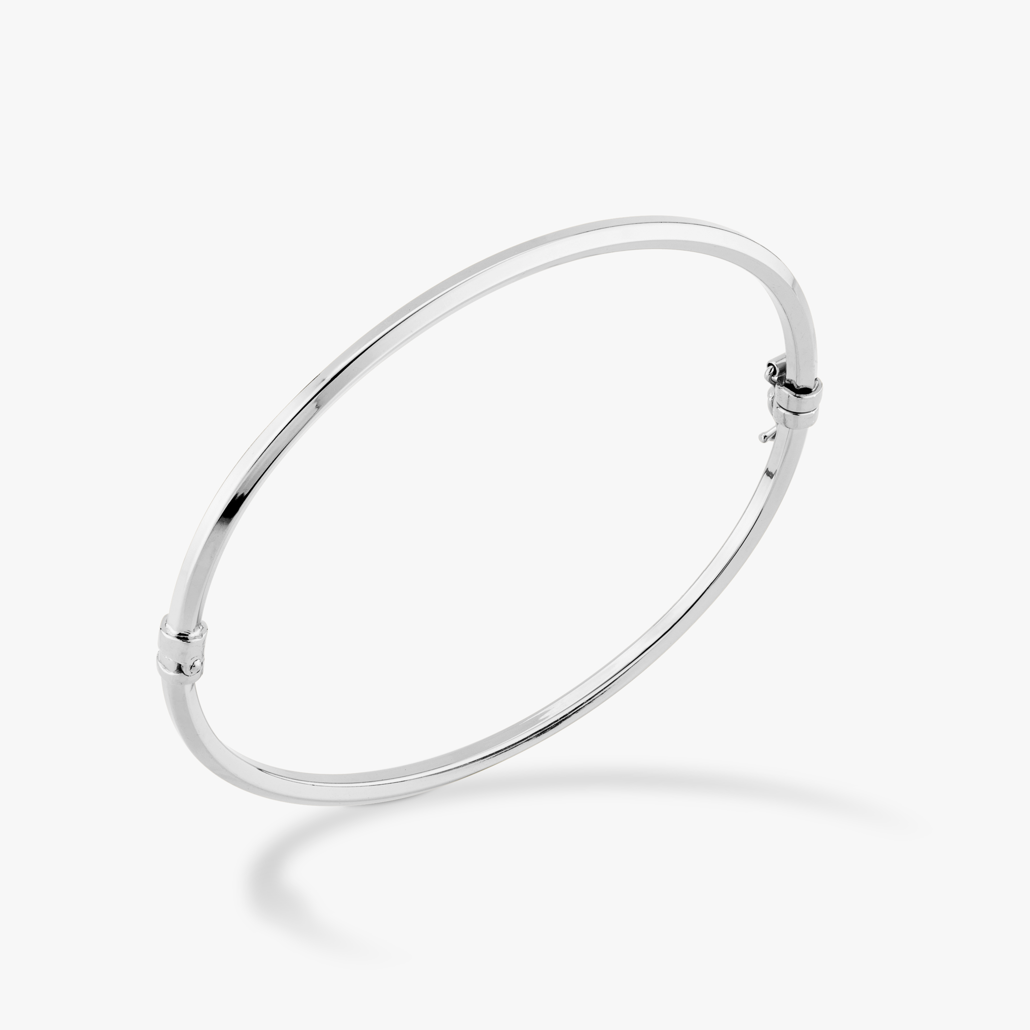 Oval Hinged Bangle in Sterling Silver – Miabella